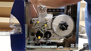 How to install and thread label material for the Wraptor