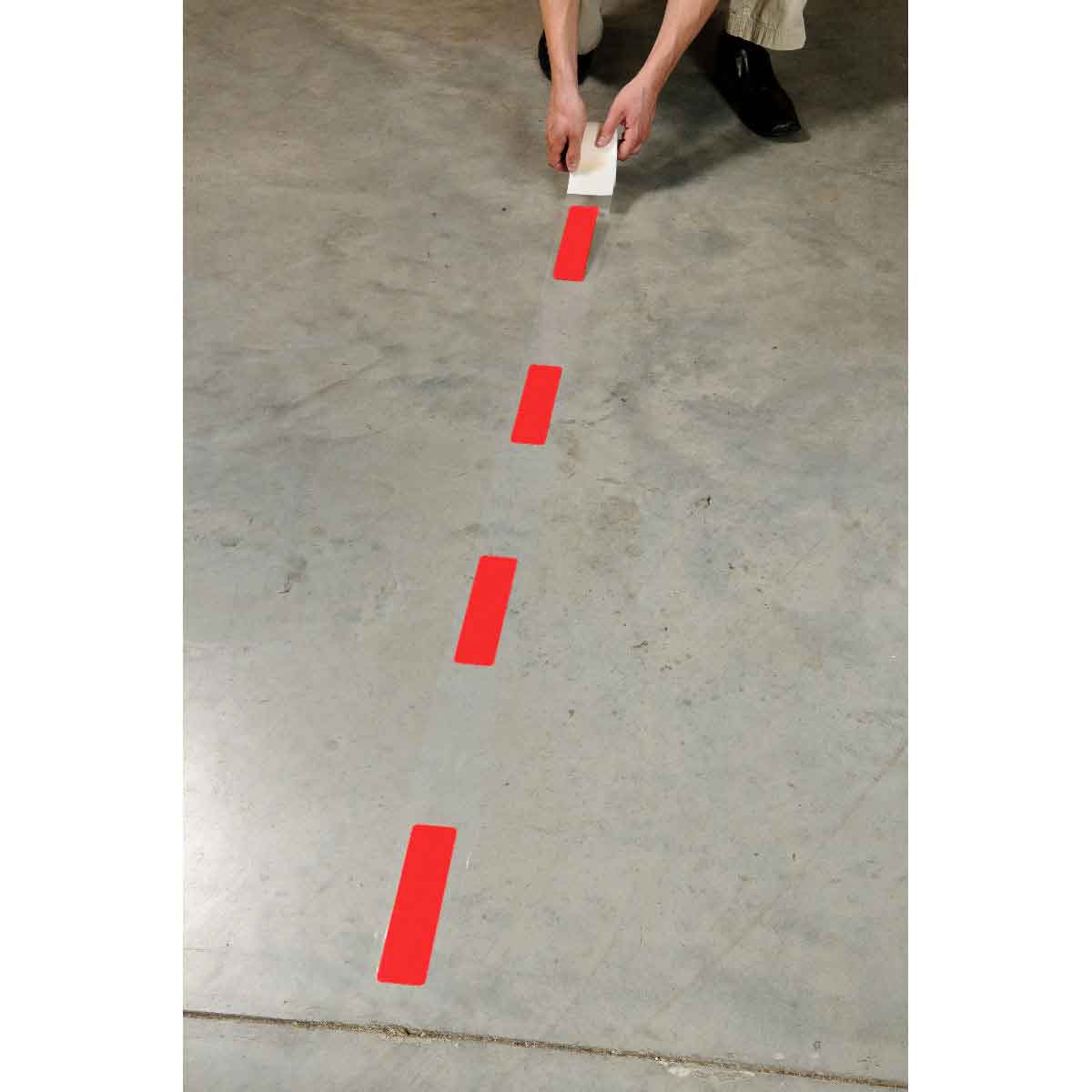 ToughStripe Pre-spaced Dashes - Brady Part: 142179 | Brady | Brady.eu