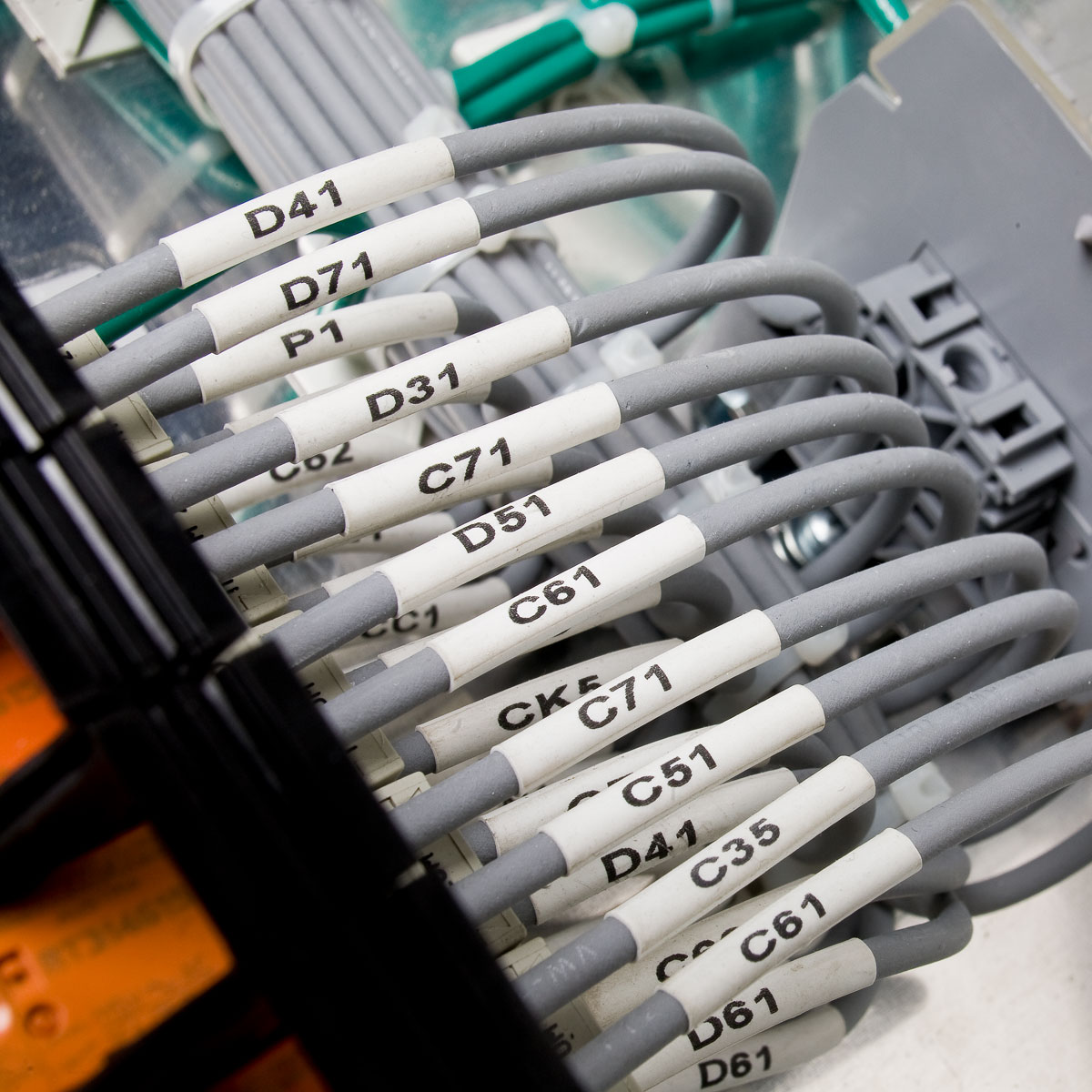 PermaSleeve Heat Shrink Wire and Cable Labels with R6600 Ribbon for ...