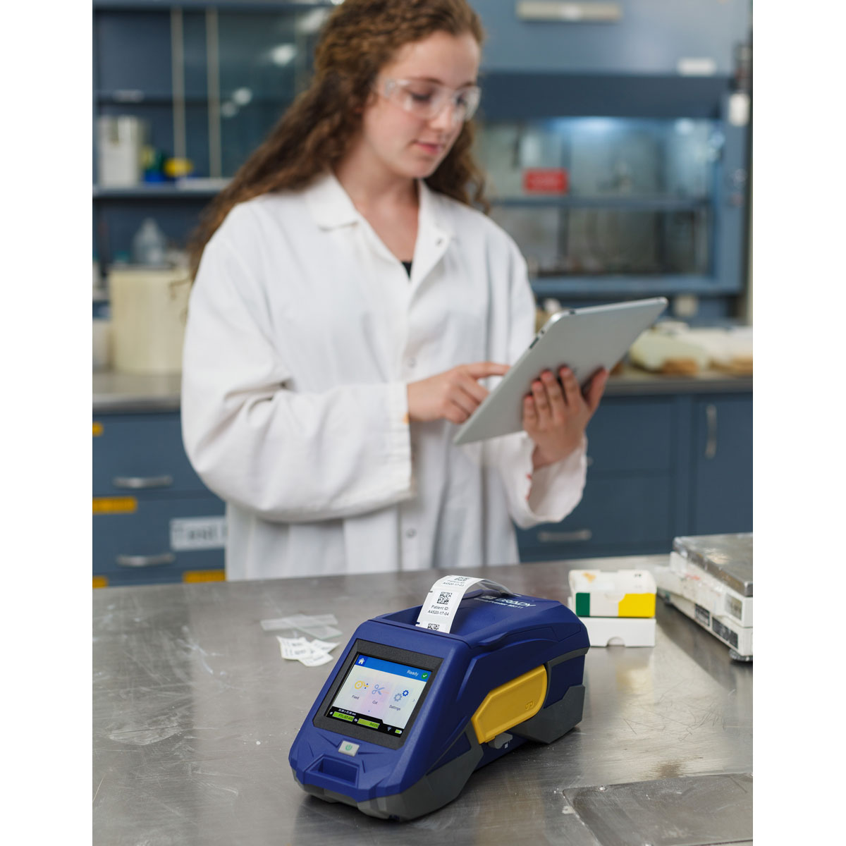 BradyPrinter M611 Lab Kit with Magnet and Lab ID Software - Brady Part: M611-APAC-LAB | Brady ...