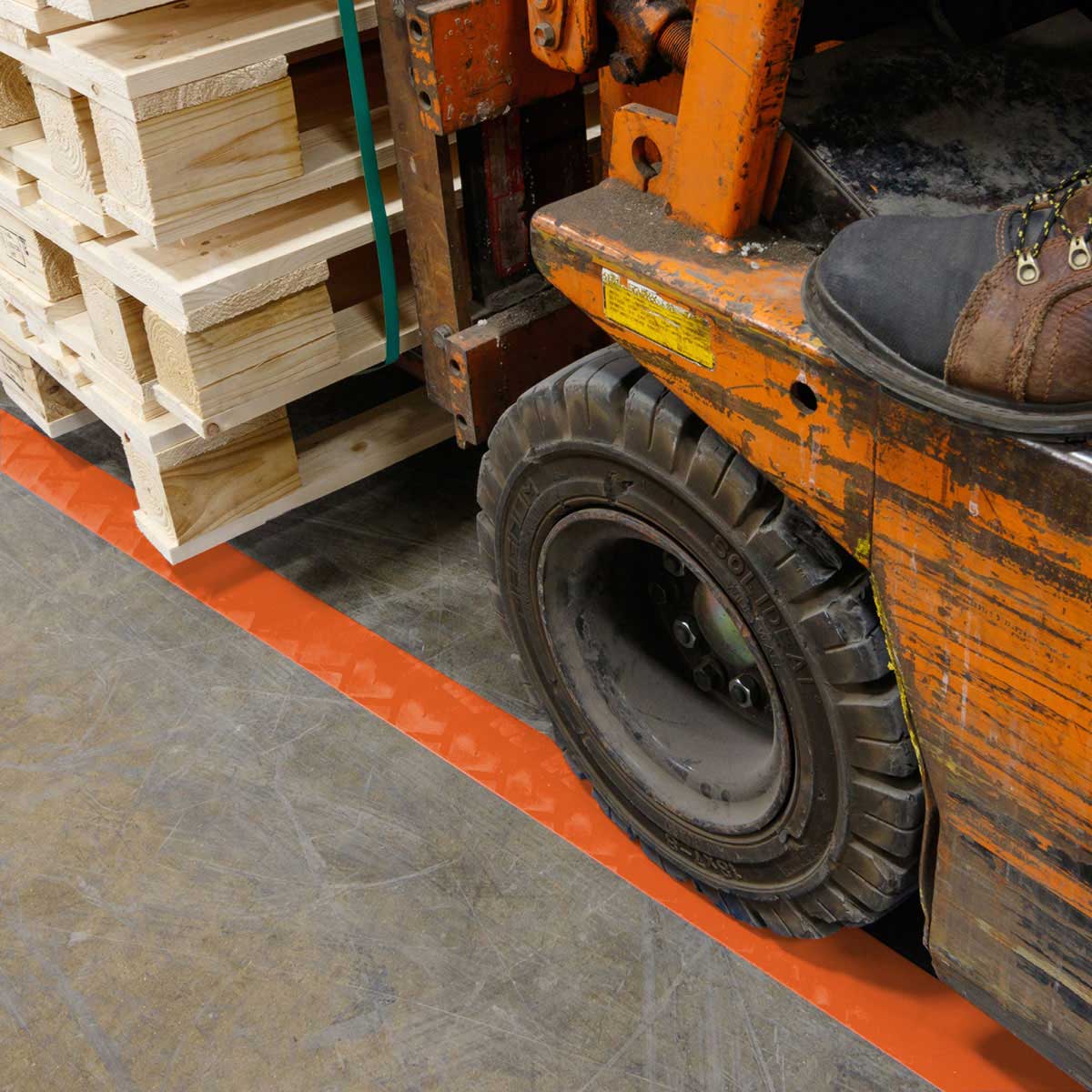 Cinta ToughStripe Max de color sólido - Brady Part: 149635 | Brady ...