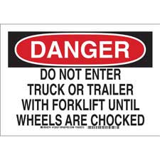 Señalamiento - DANGER Do Not Enter Truck Or Trailer With Forklift Until ...